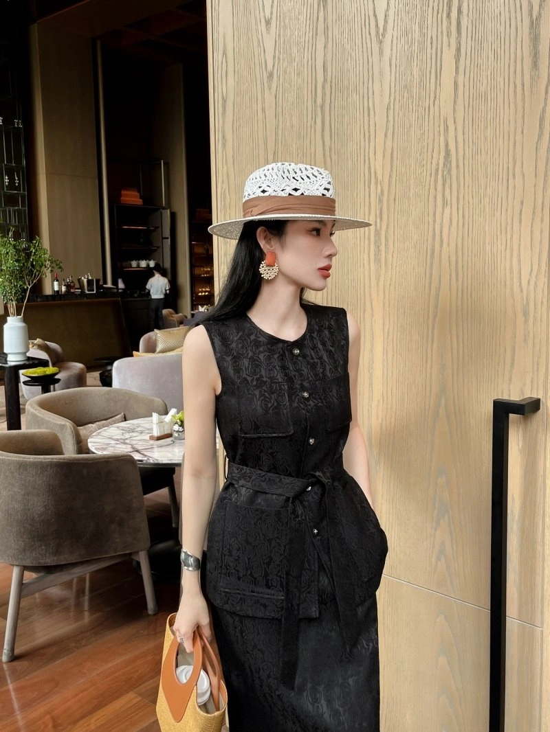 Discounted Chanel Dress Suits
