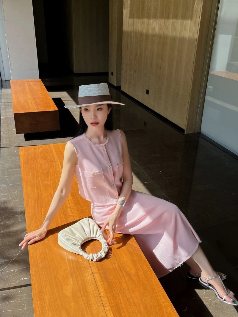 Legit Chanel Dress Suits
