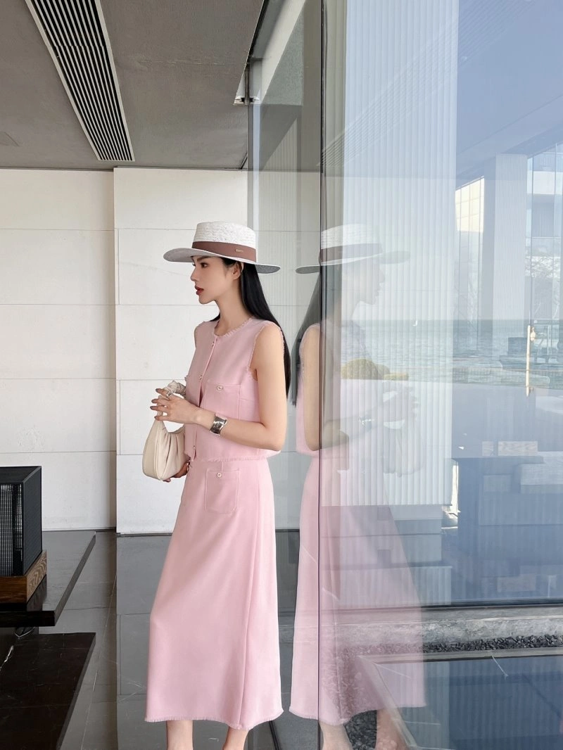 Legit Chanel Dress Suits
