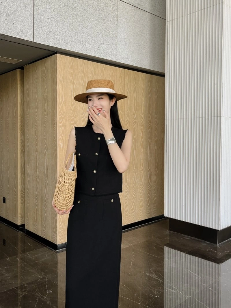 Precise copy Chanel Dress Suits