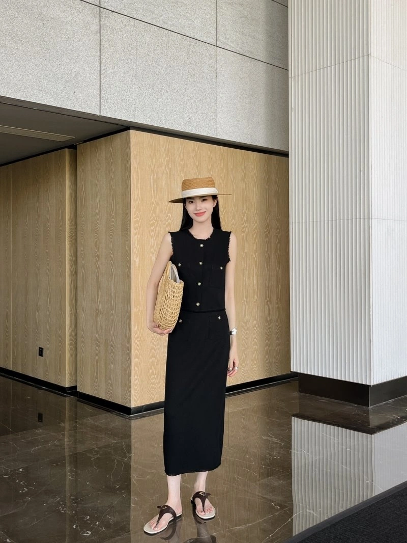 Precise copy Chanel Dress Suits