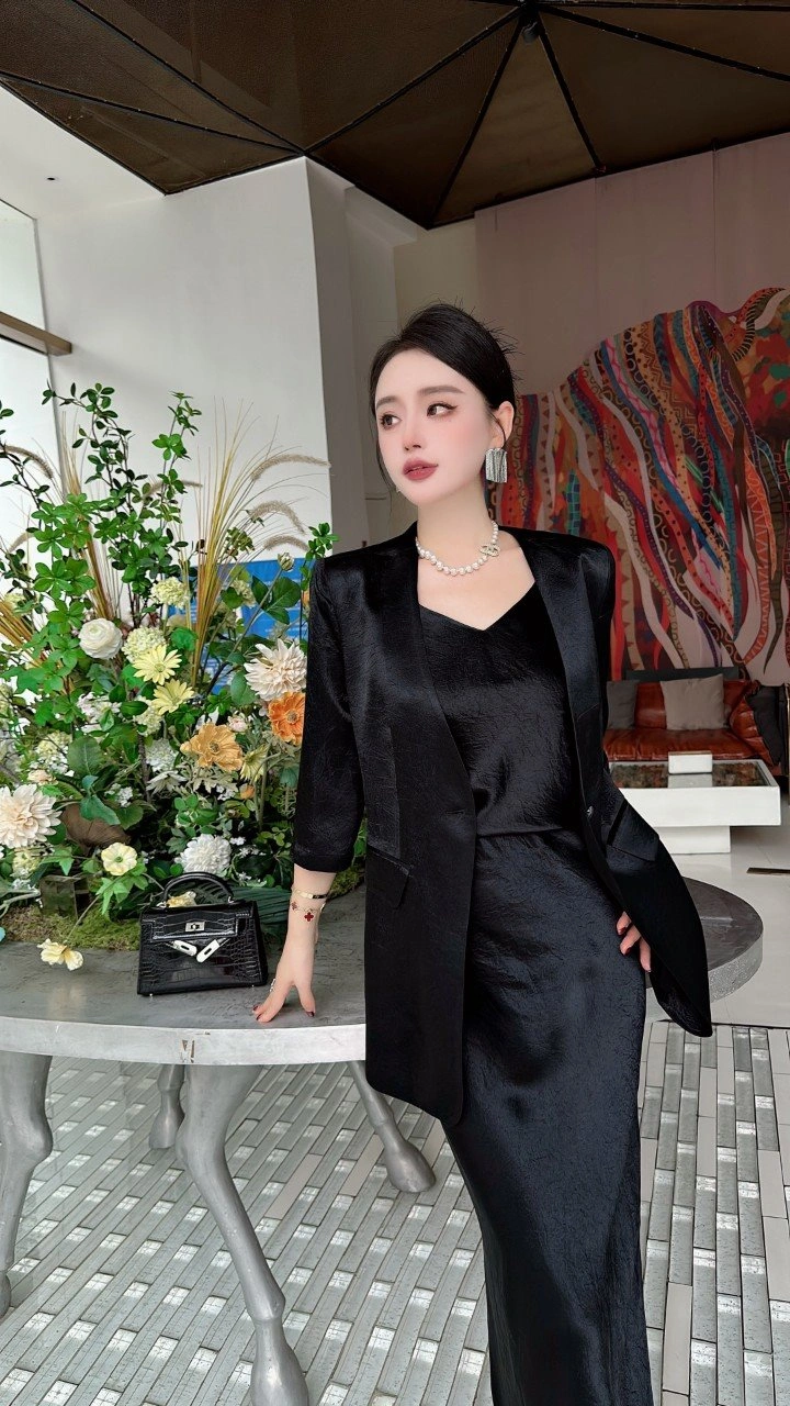 Discounted Chanel Dress Suits