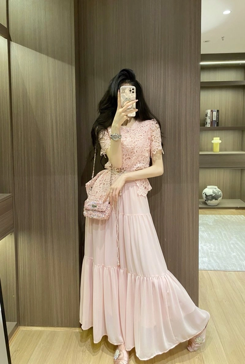 Top mirror Chanel Dress Suits