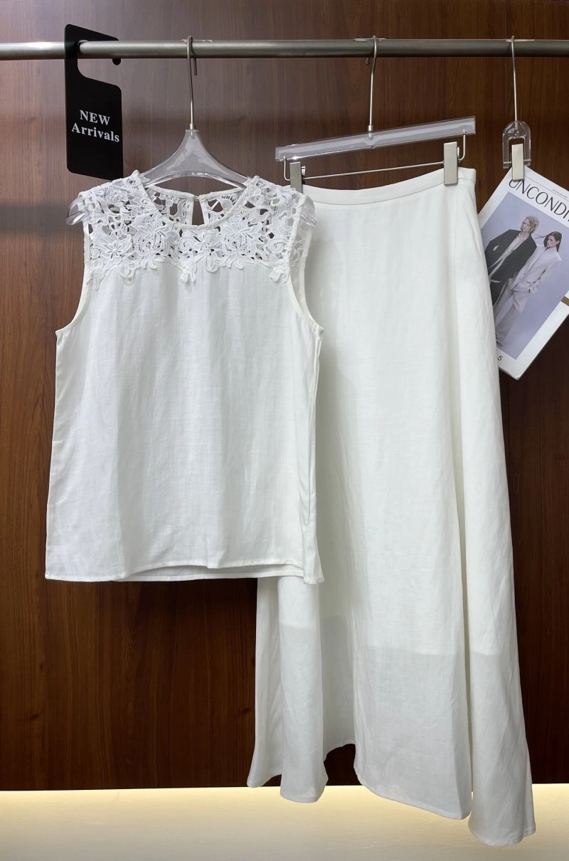 Inexpensive Chanel Dress Suits