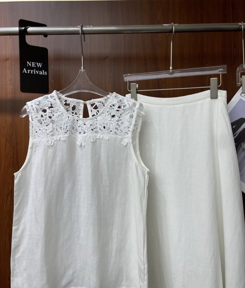 Inexpensive Chanel Dress Suits