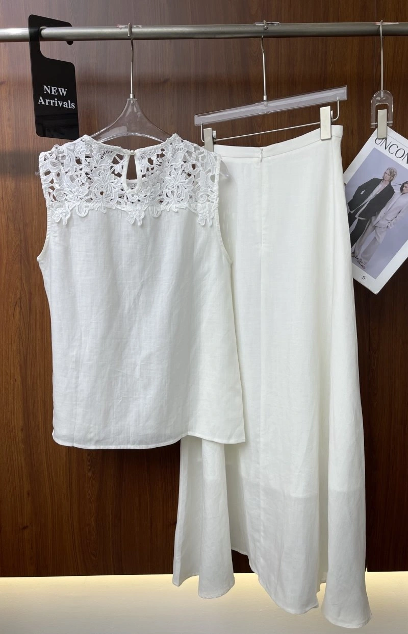 Inexpensive Chanel Dress Suits