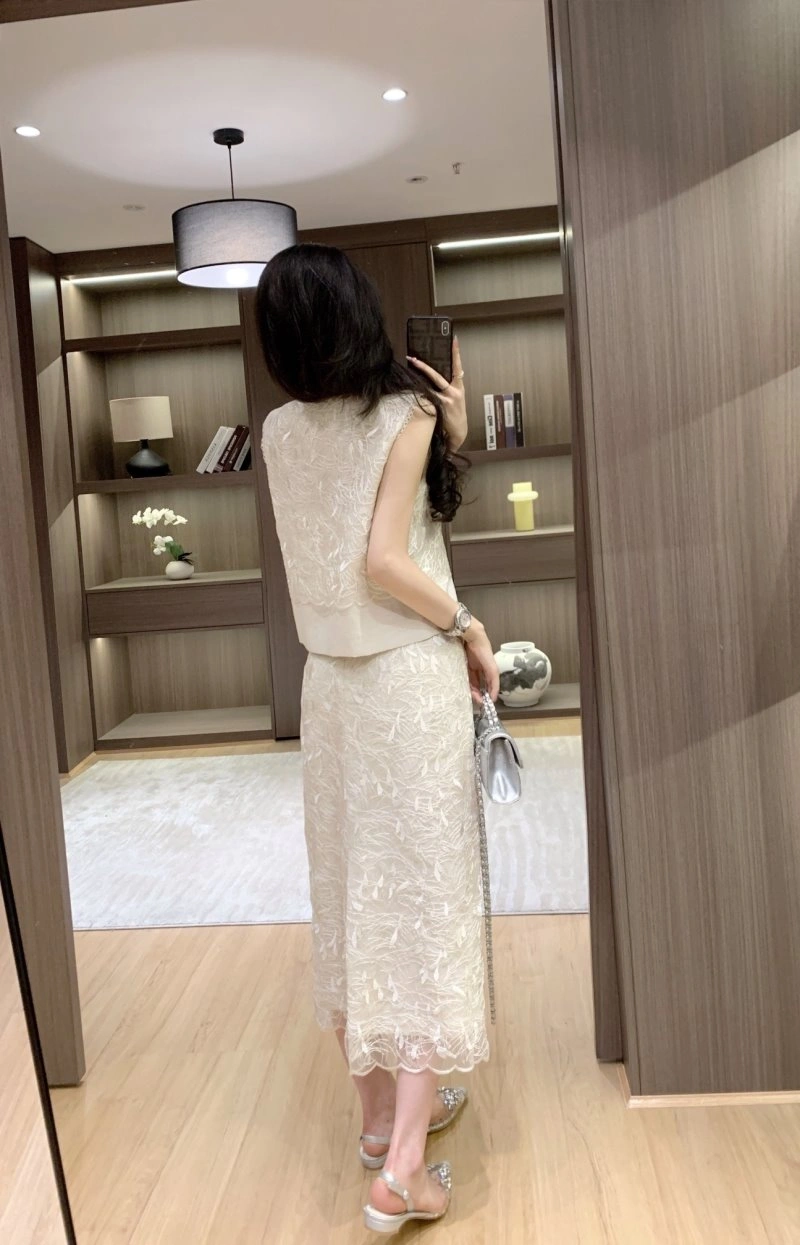 High accuracy Chanel Dress Suits