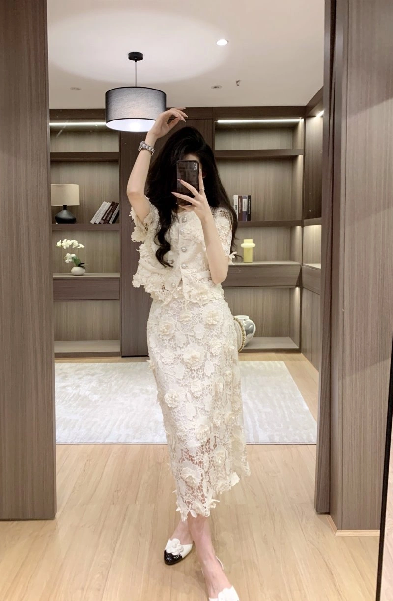 Top match Chanel Dress Suits
