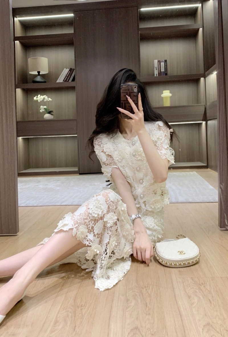 Top match Chanel Dress Suits