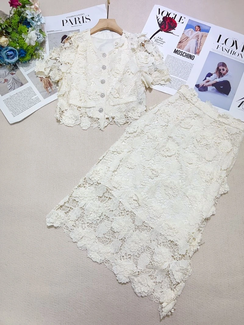 Top match Chanel Dress Suits