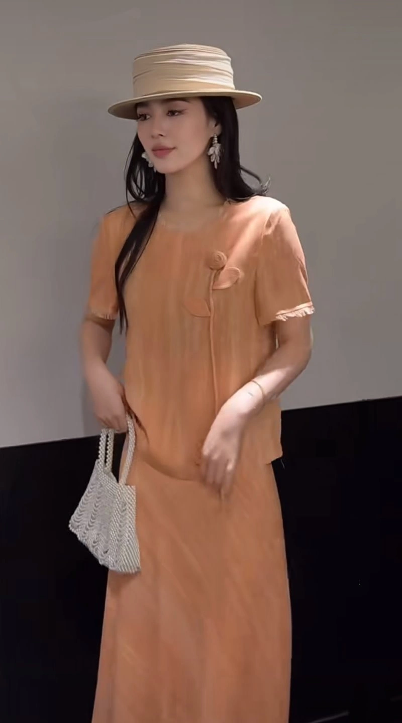 High fidelity Chanel Dress Suits