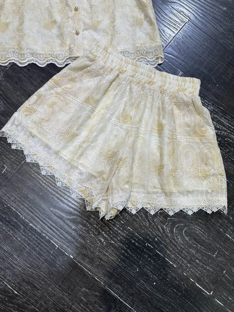Top mirror Chanel Dress Suits