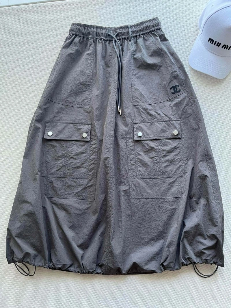 Top mirror Chanel Dress Suits