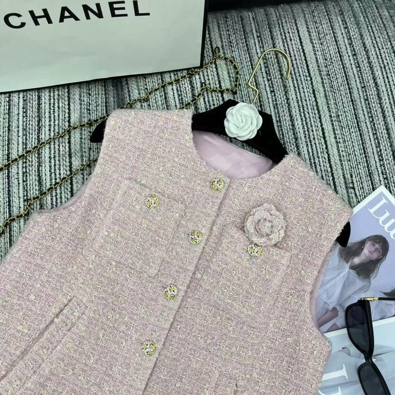 Cut-rate Chanel Dress Suits
