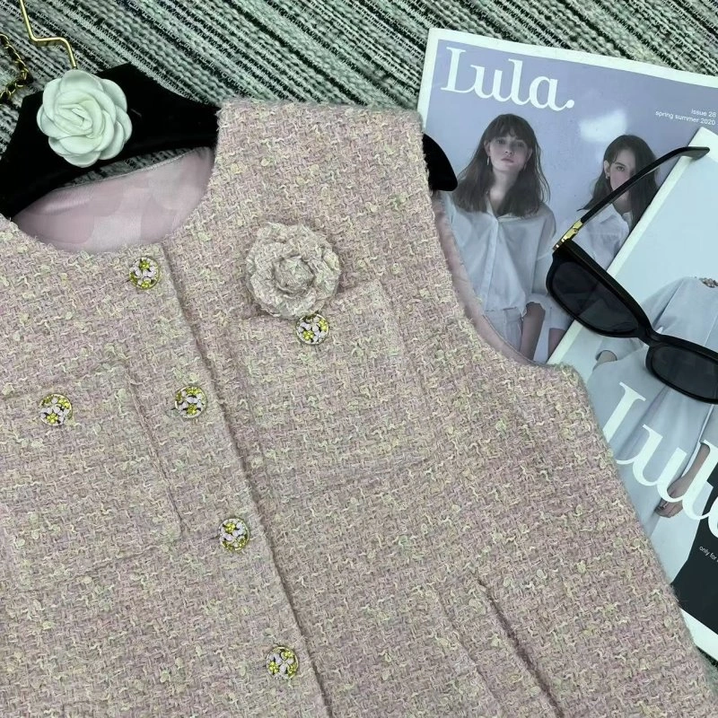 Cut-rate Chanel Dress Suits