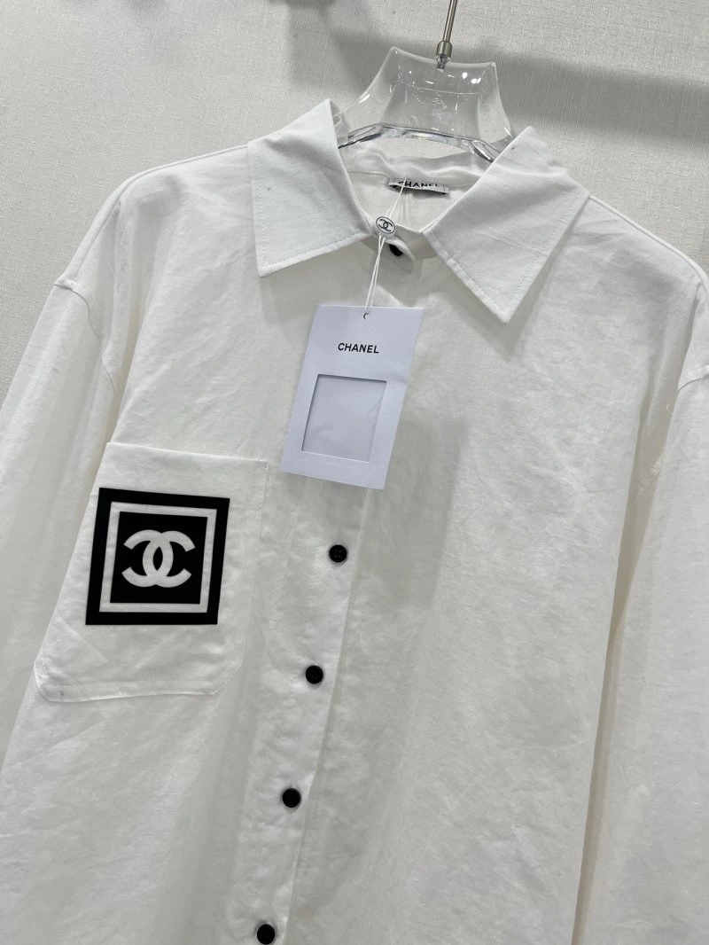 Top mirror Chanel Dress Suits