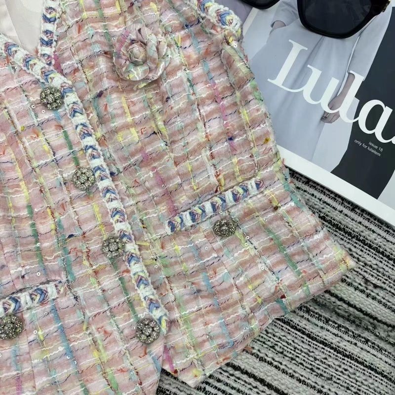 Low-cost Chanel Dress Suits