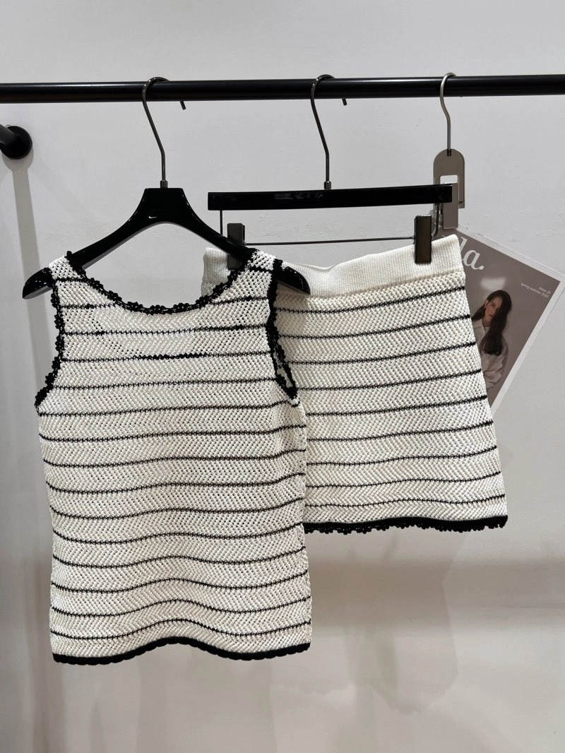 1:1 copy Chanel Dress Suits