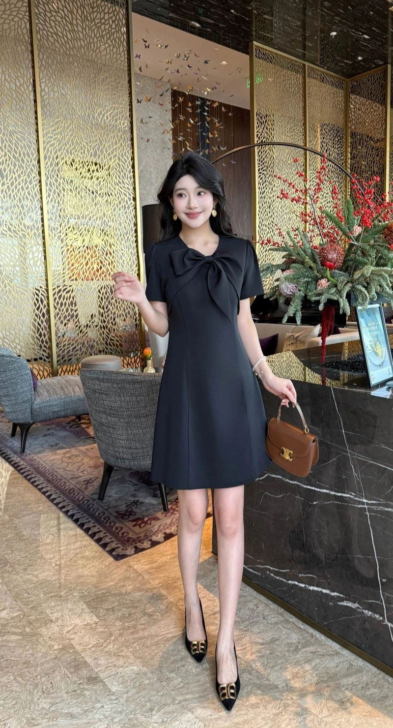 Low-cost Chanel Dress