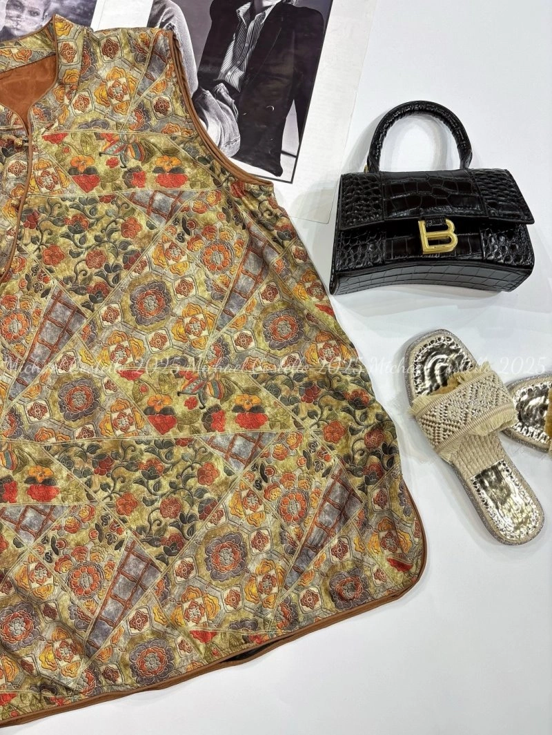 Exact replica Chanel Dress