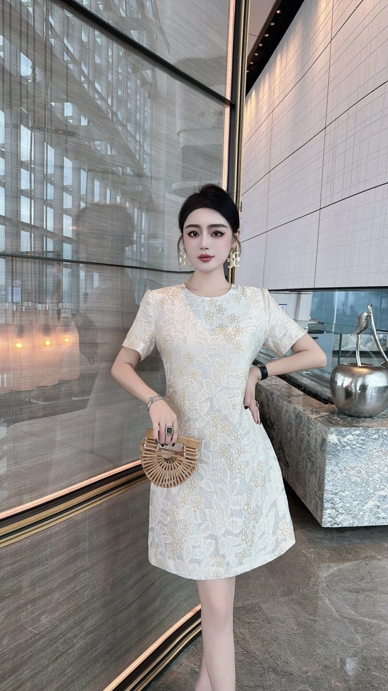 Top match Chanel Dress