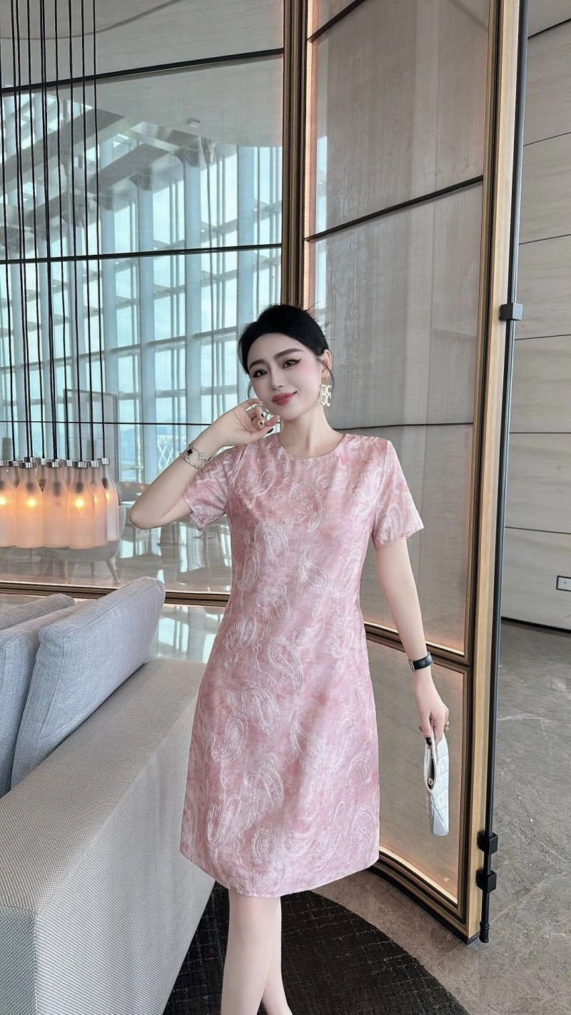 Exact replica Chanel Dress