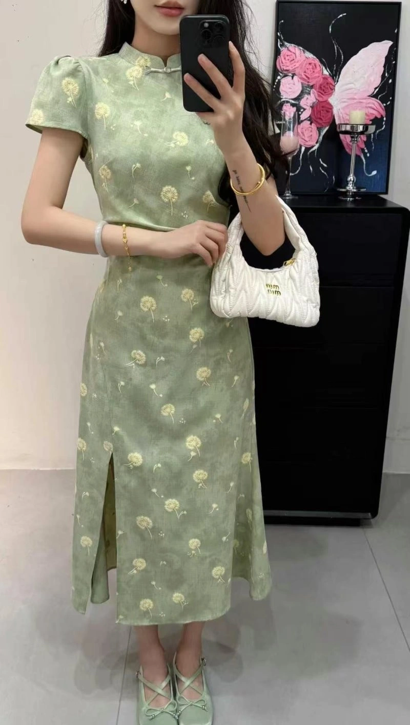 Low-cost Chanel Dress