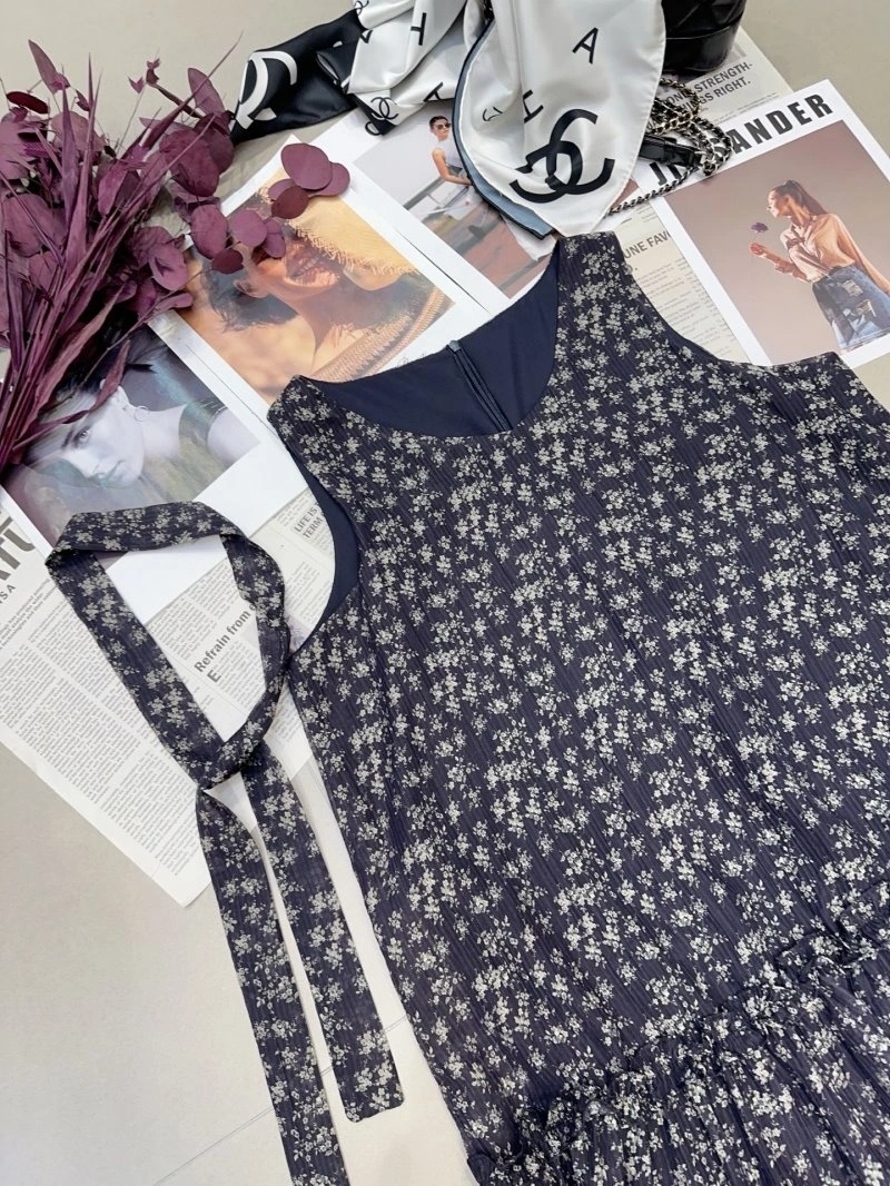 Precise copy Chanel Dress