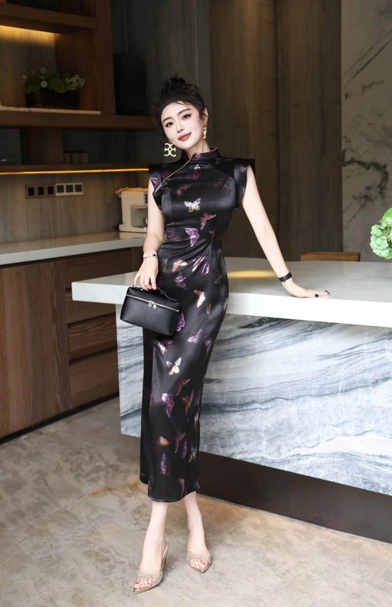 Top match Chanel Dress