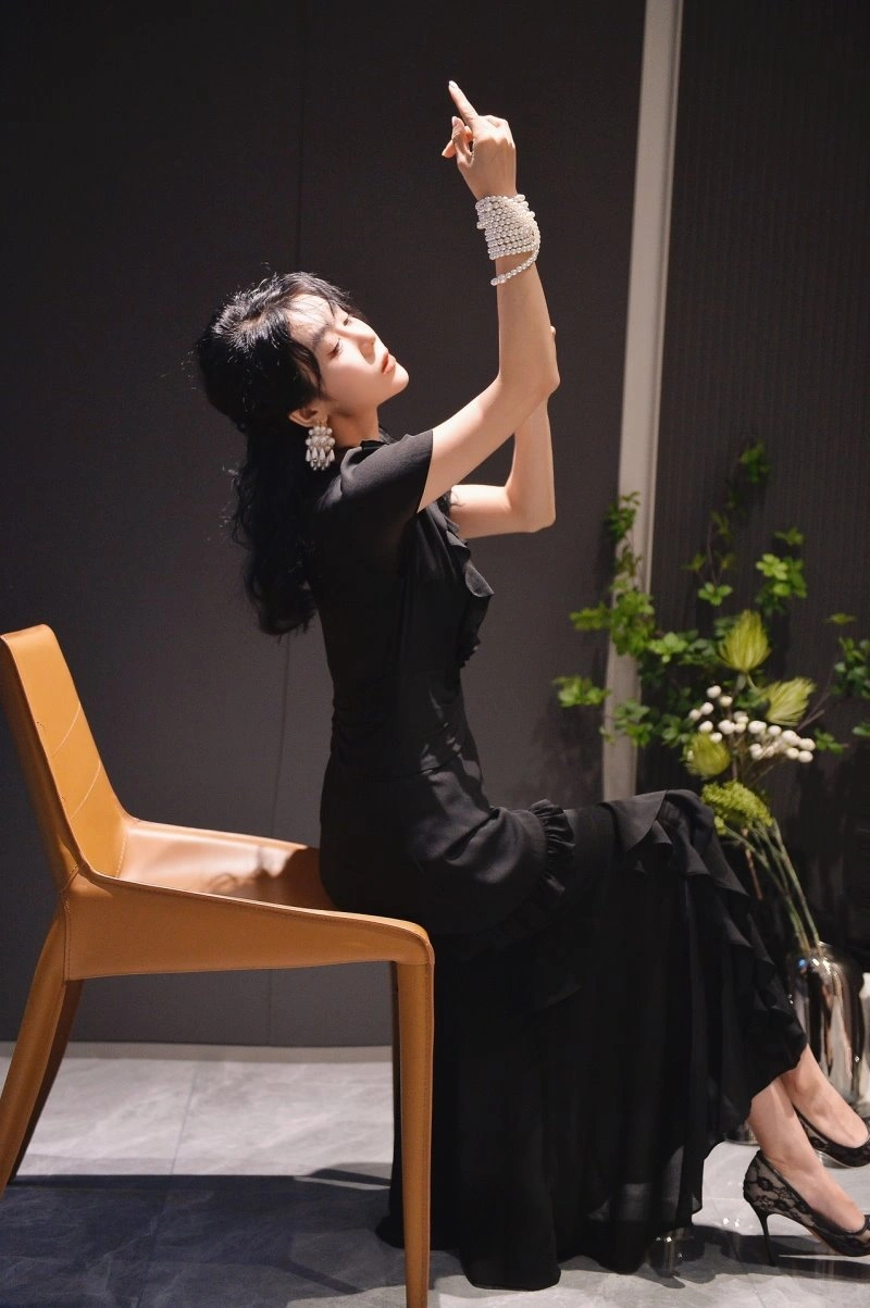 High fidelity Chanel Dress