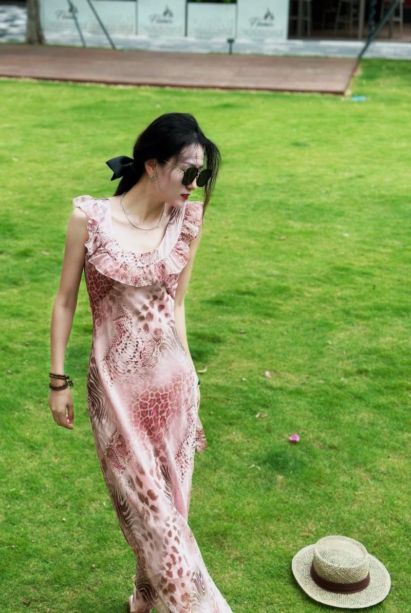 Precise copy Chanel Dress