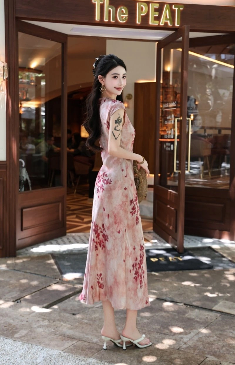 Accurate model Chanel Dress