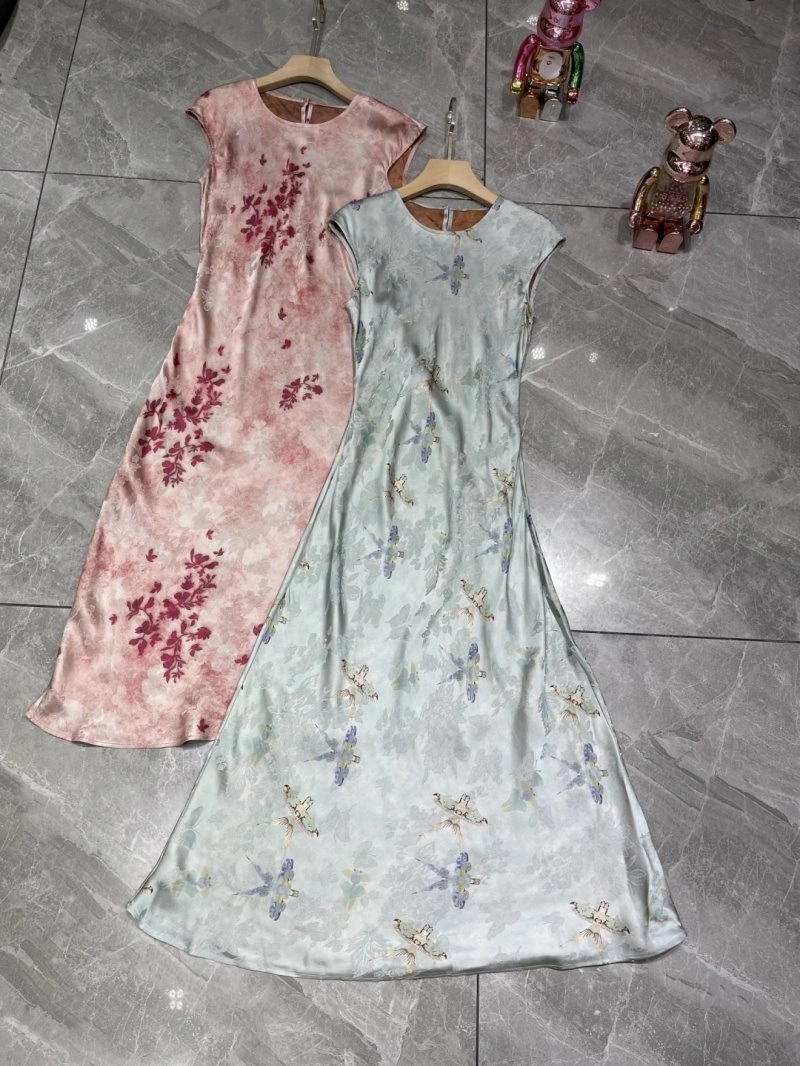 Accurate model Chanel Dress