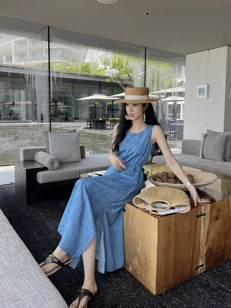 Exact replica Chanel Dress