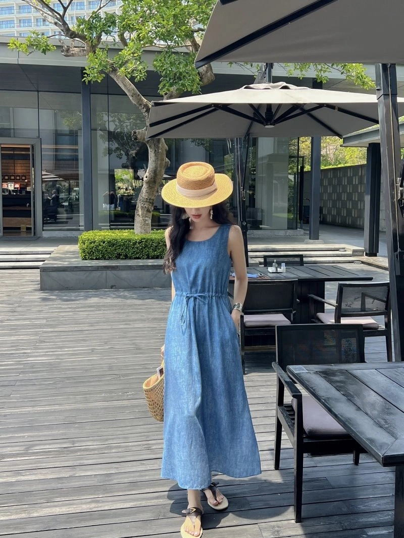 Exact replica Chanel Dress