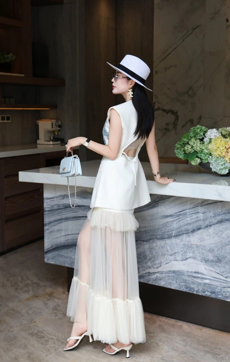Accurate model Chanel Dress