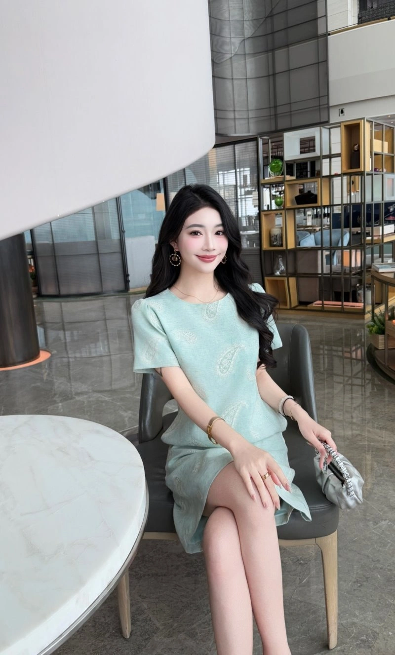 Low-cost Chanel Dress