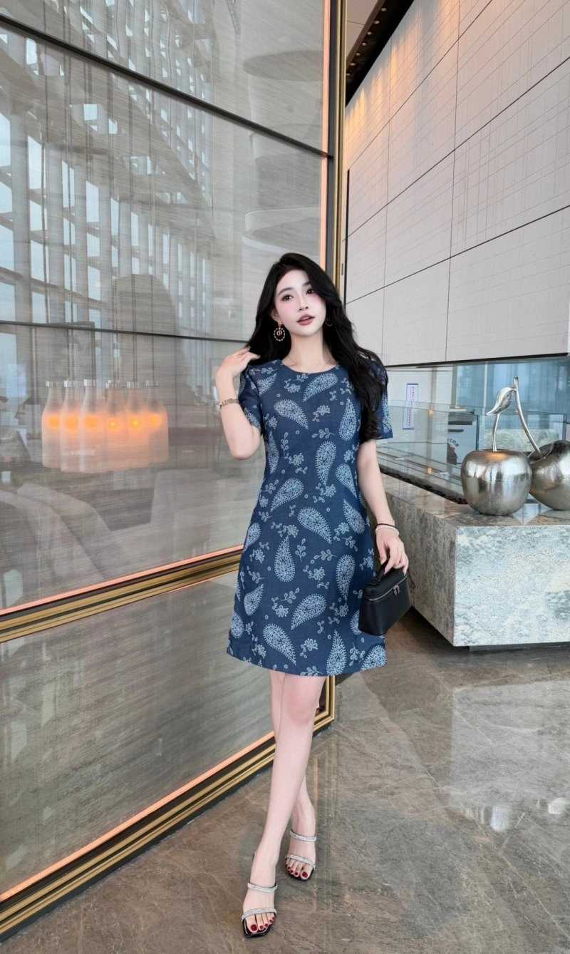 Perfect replica Chanel Dress