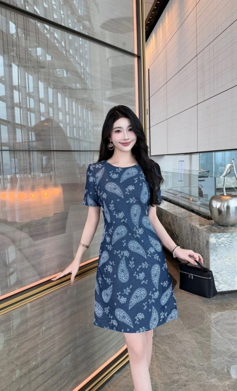Perfect replica Chanel Dress