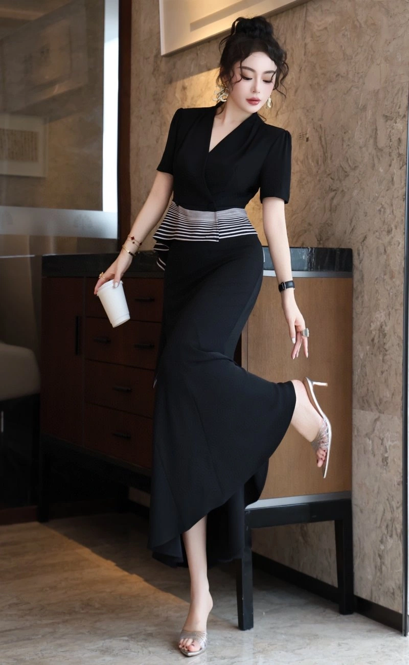 Precise copy Chanel Dress