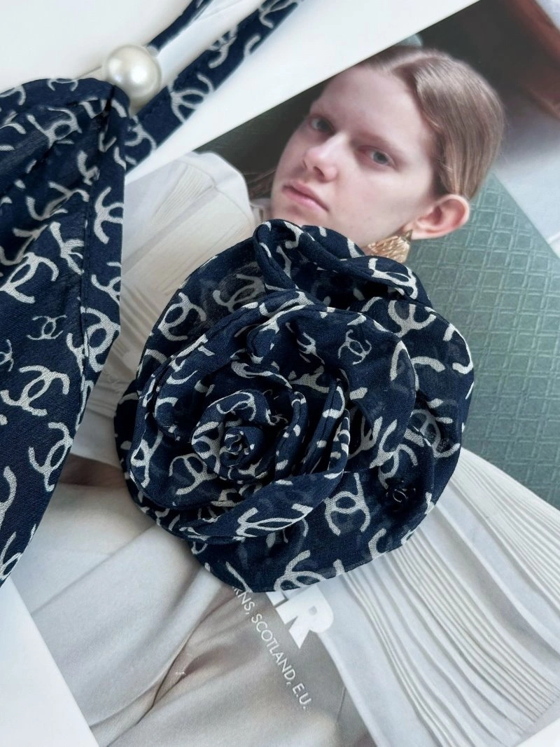 Low-cost Chanel Dress