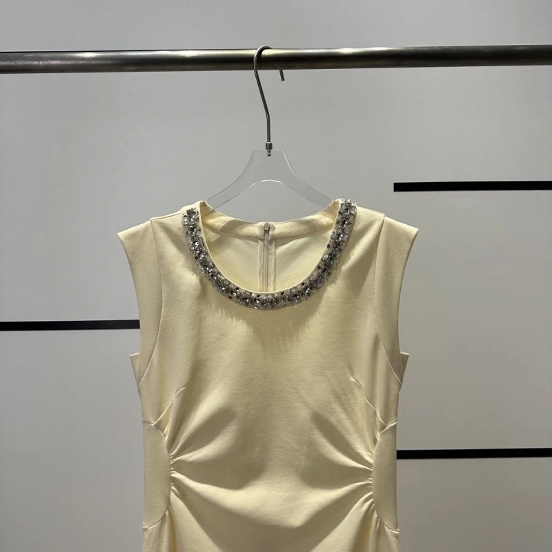 Low-cost Chanel Dress