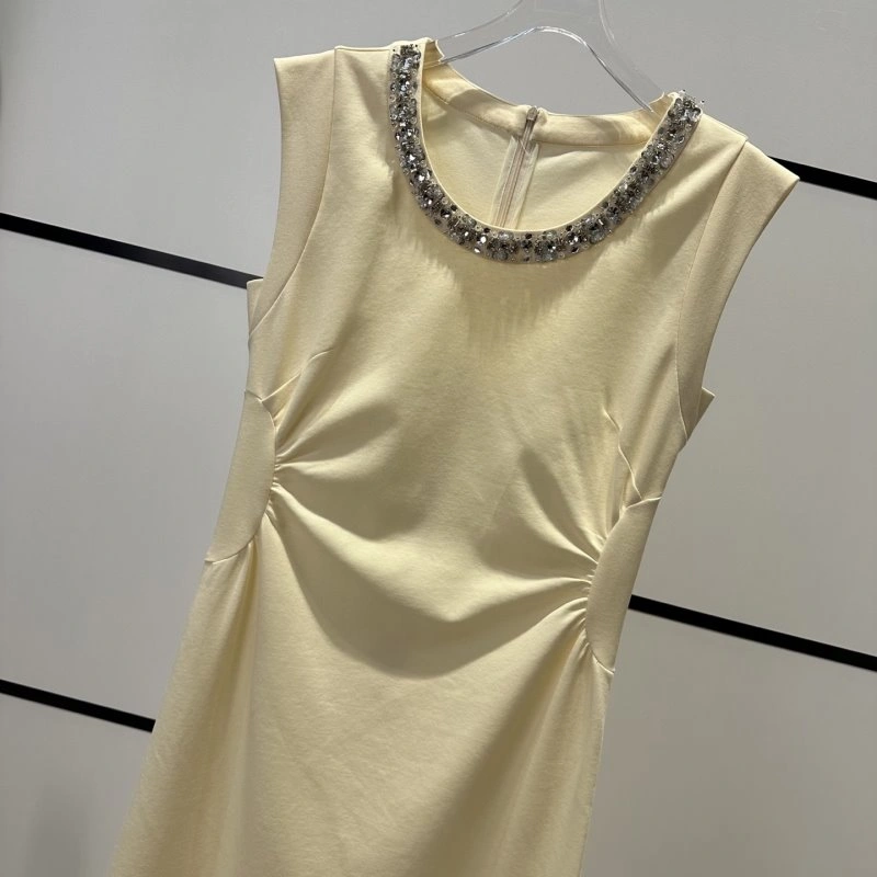 Low-cost Chanel Dress