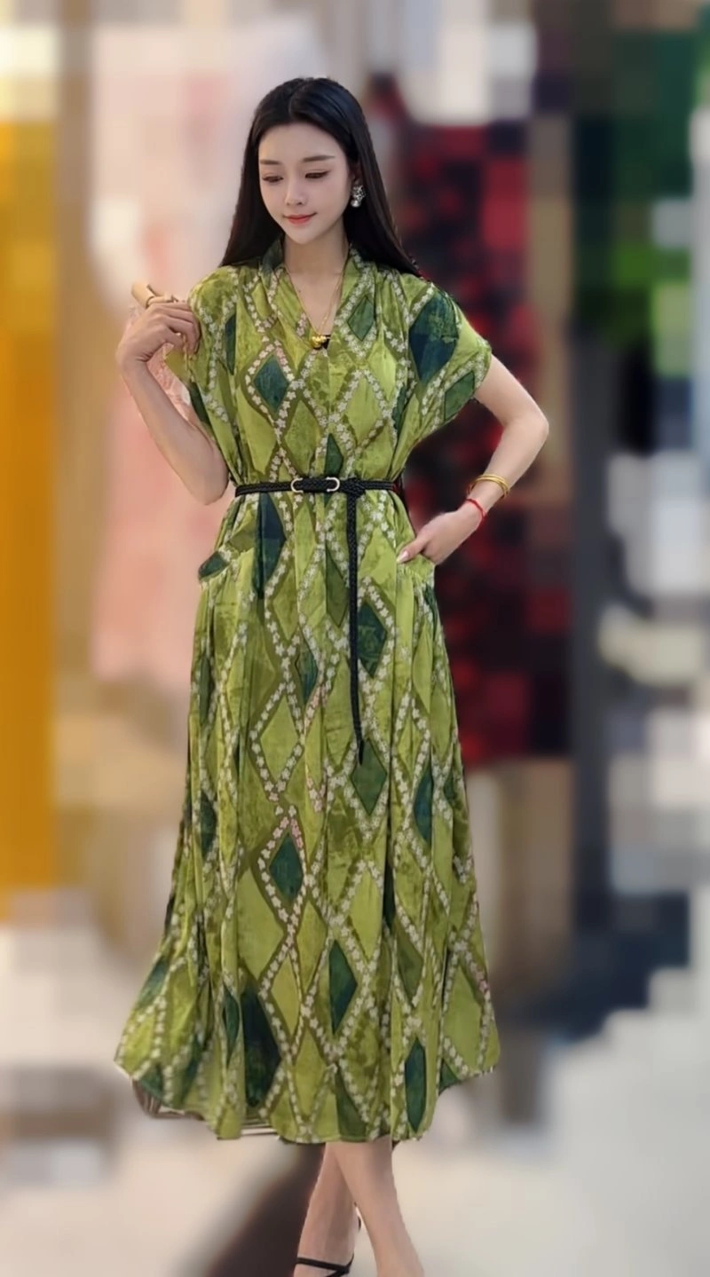 Top mirror Chanel Dress