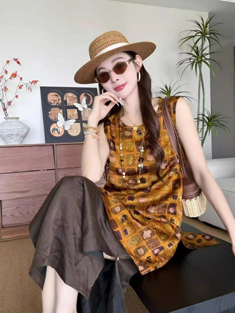 Precise copy Chanel Dress