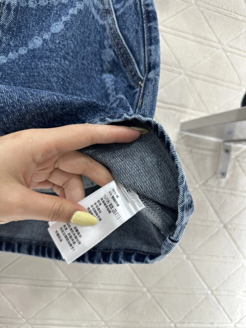 Low-cost Chanel Dress