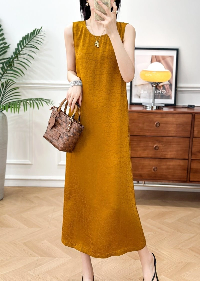 Low-cost Chanel Dress
