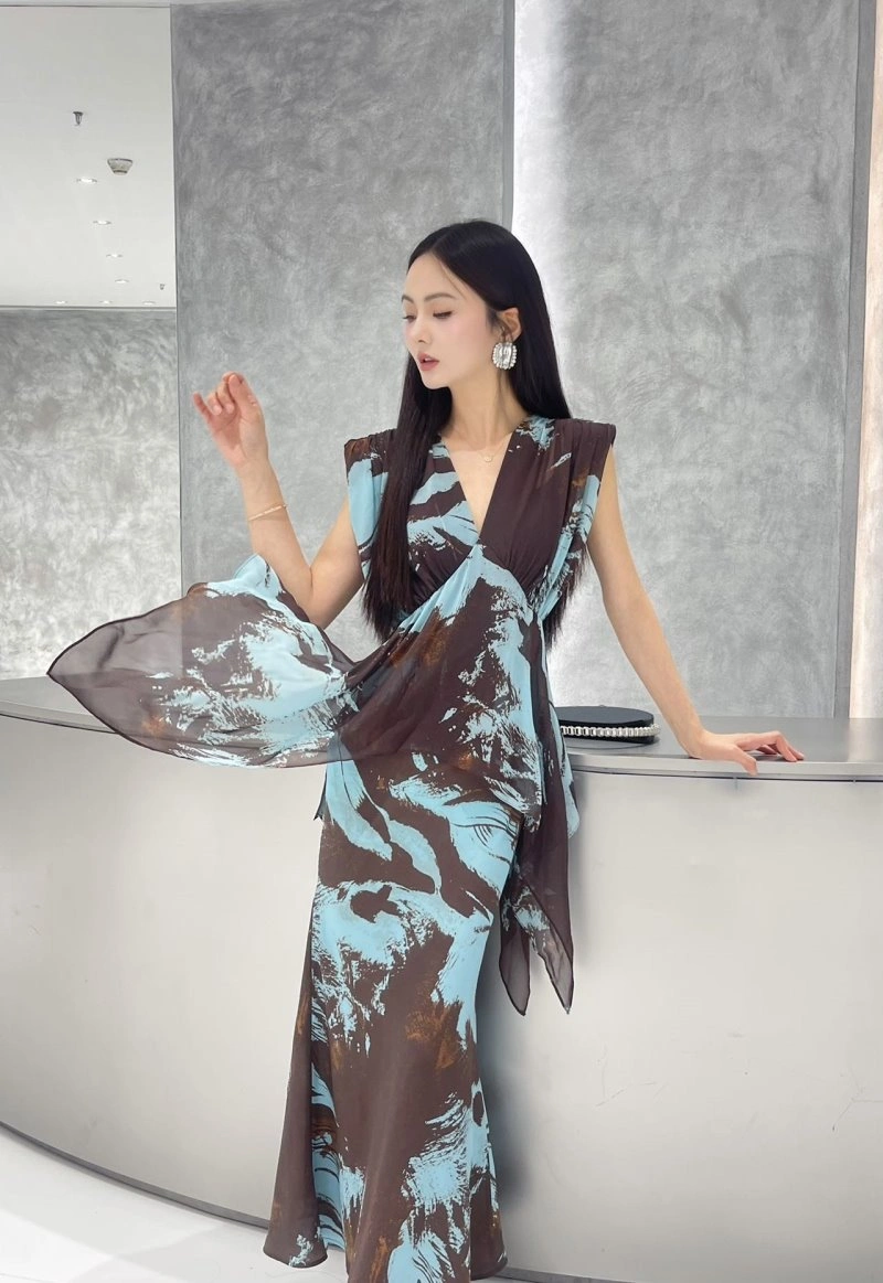 Precise copy Chanel Dress
