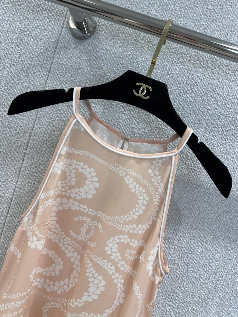 Accurate model Chanel Dress