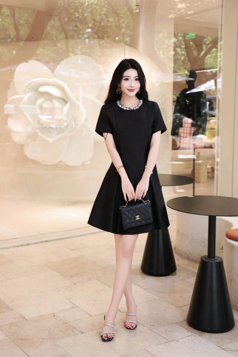 Top mirror Chanel Dress